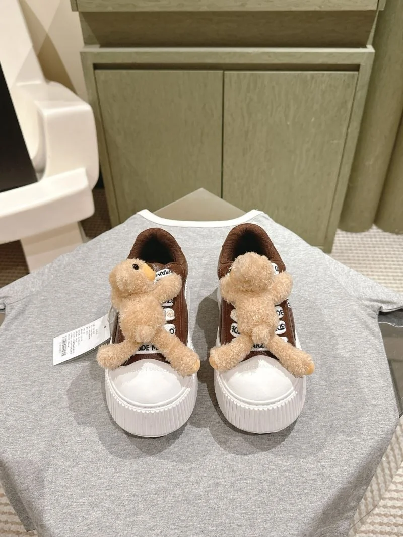 13De Marzo Shoes