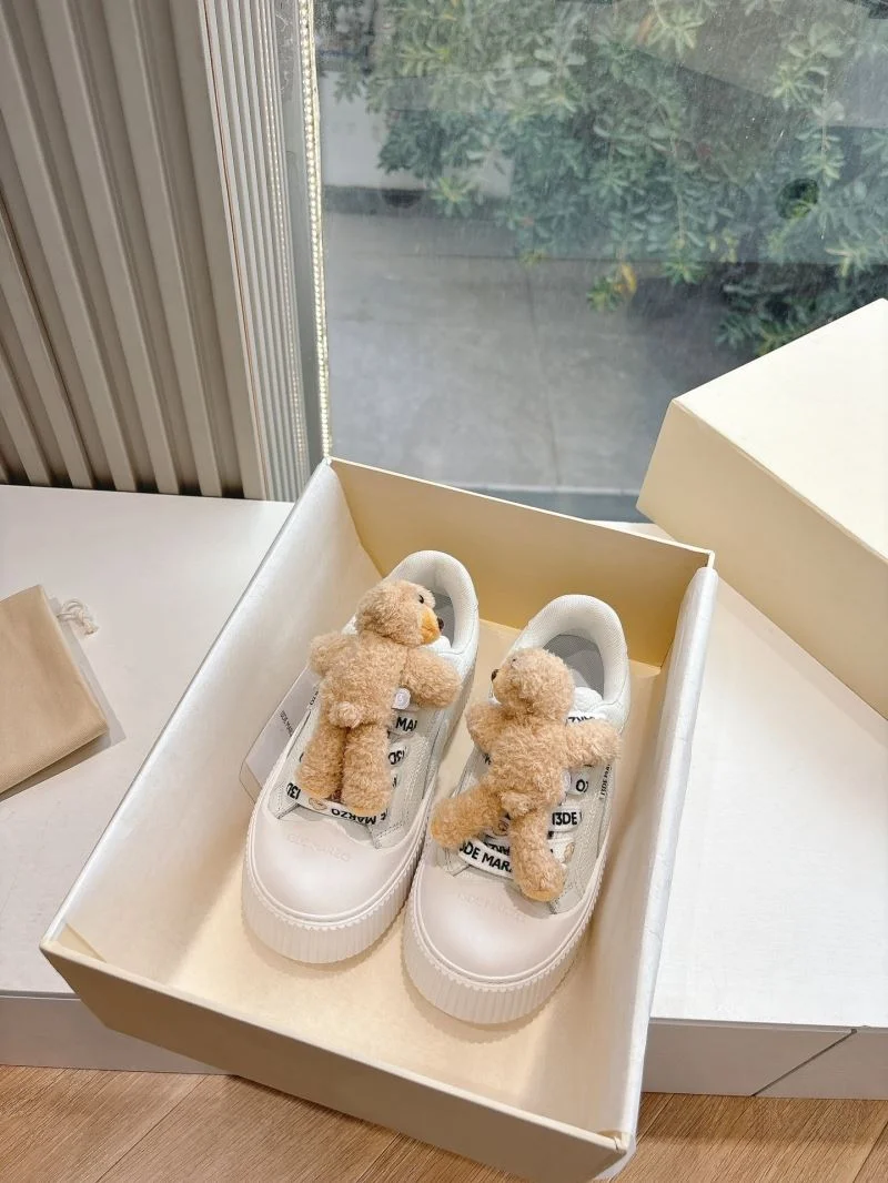 13De Marzo Shoes