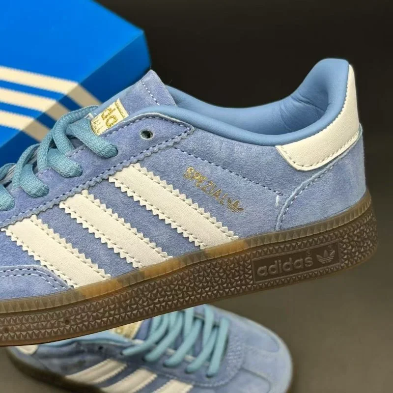 Top mirror ADIDAS SHOES
