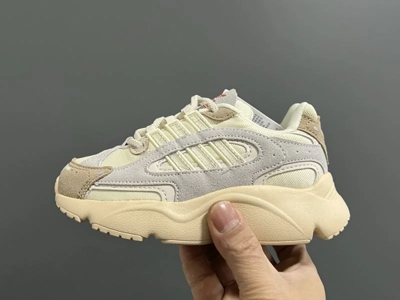 Brand-authenticated ADIDAS SHOES