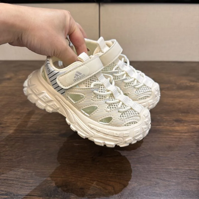 Top mirror ADIDAS SHOES