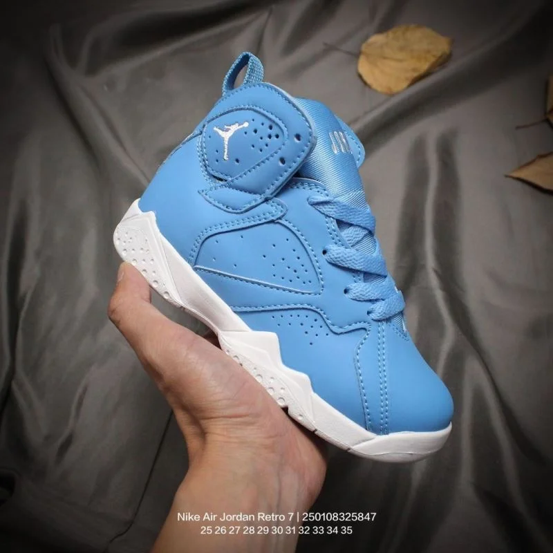 Accurate model AIR JORDAN SHOES