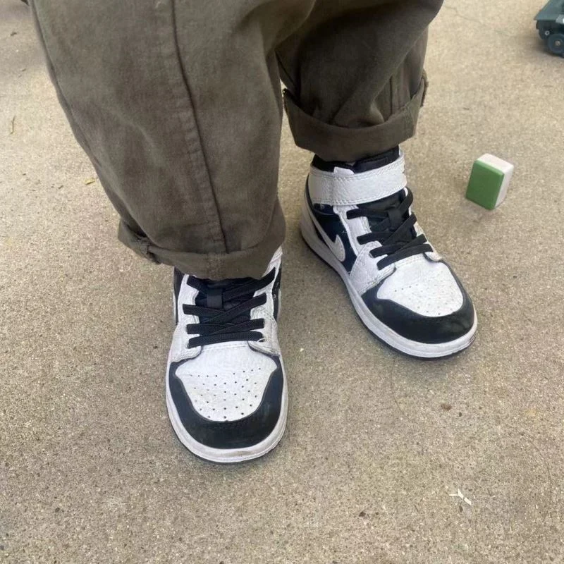 1:1 copy AIR JORDAN SHOES