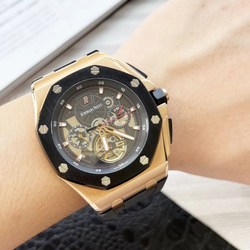 Indistinguishable AP Watches