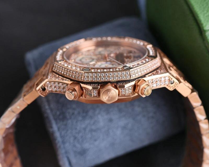 High accuracy AP Watches