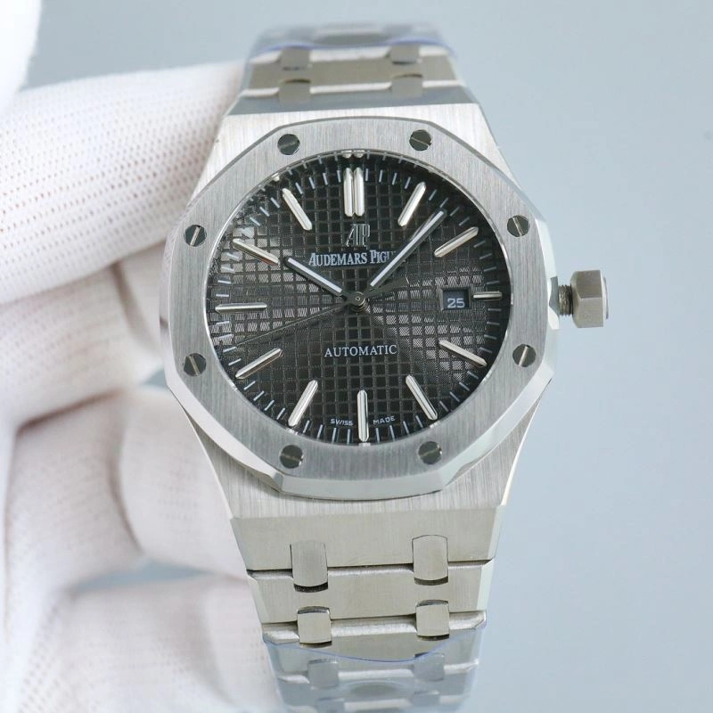 Indistinguishable AP Watches