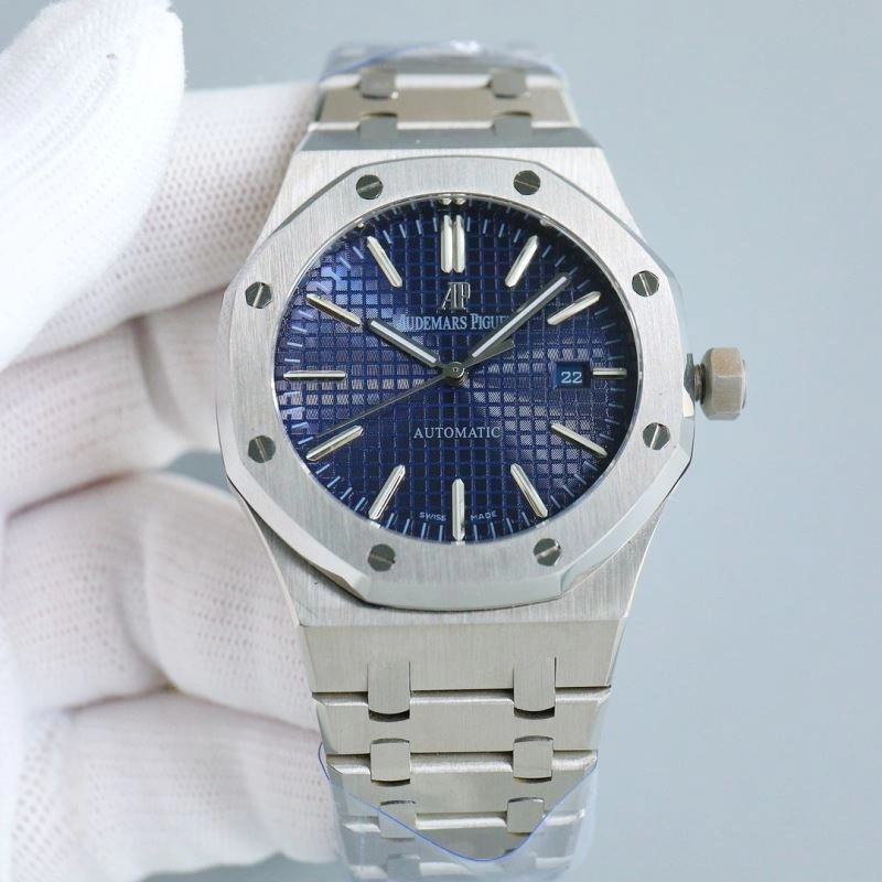 Indistinguishable AP Watches