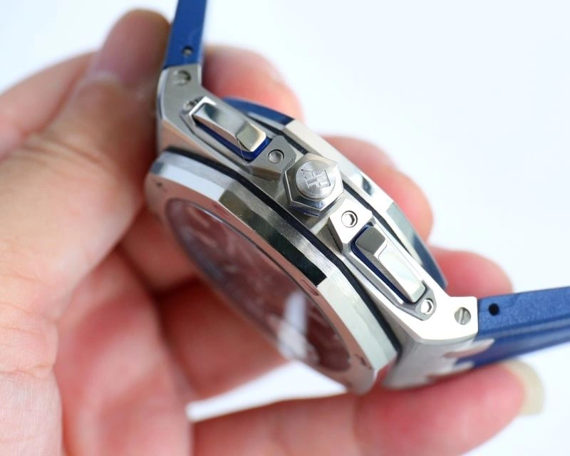 High accuracy AP Watches