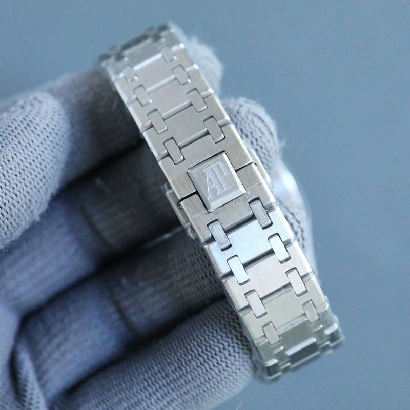 High accuracy AP Watches