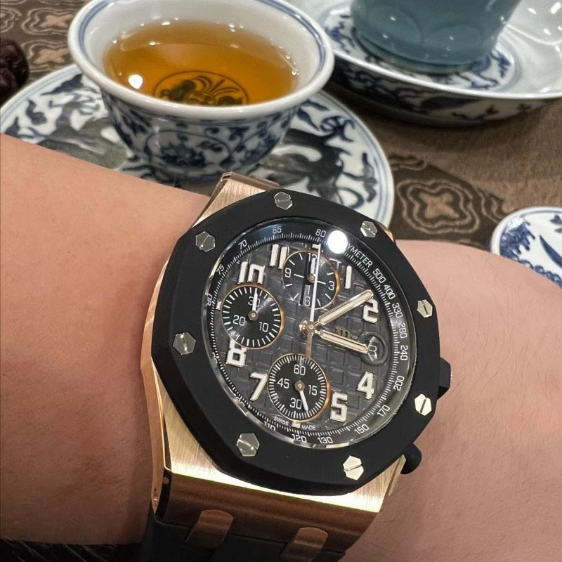 High accuracy AP Watches