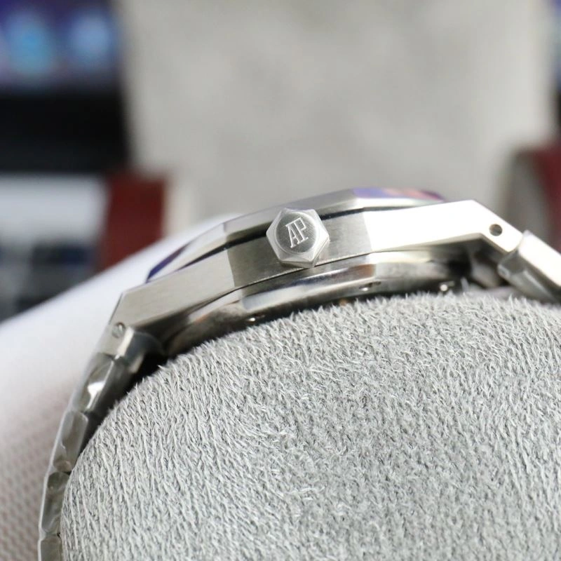 High accuracy AP Watches