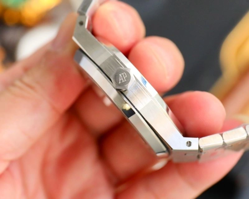 Low-cost AP Watches