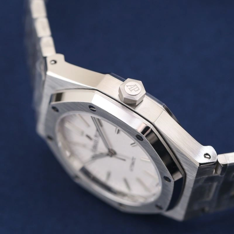 Brand-authenticated AP Watches
