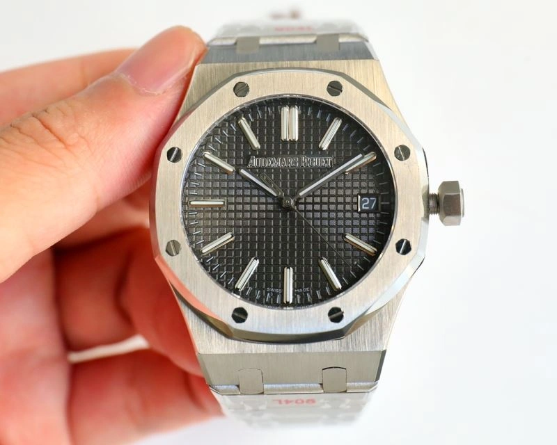 Accurate model AP Watches