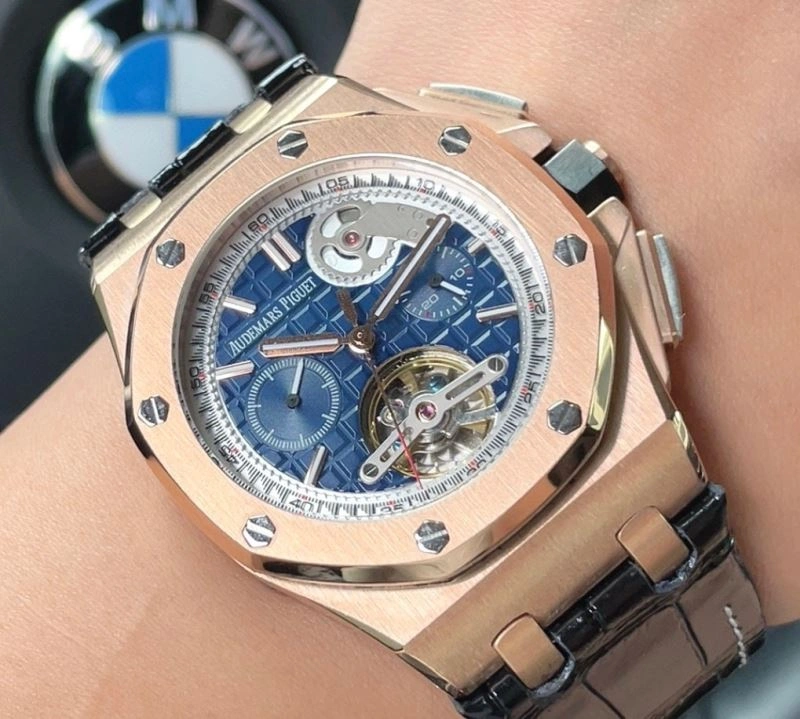 Accurate model AP Watches