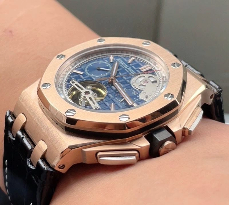 Accurate model AP Watches