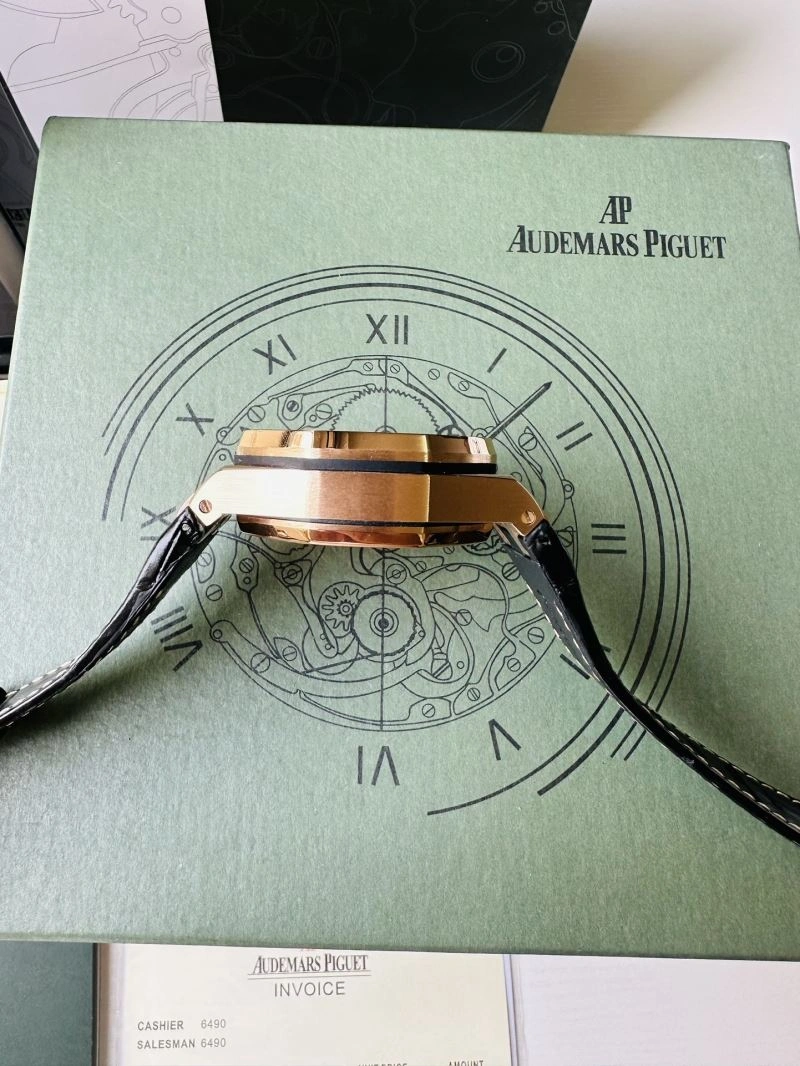 Accurate model AP Watches
