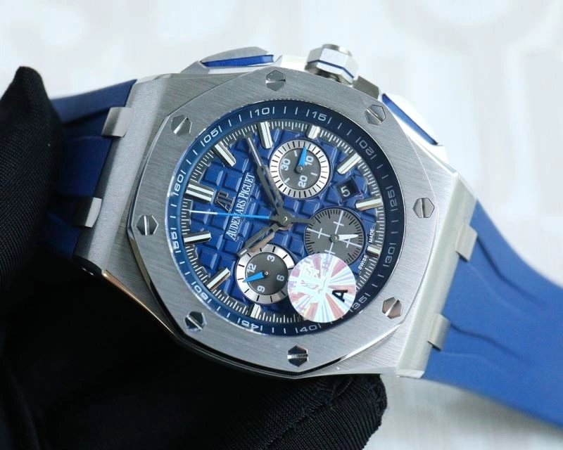 High accuracy AP Watches