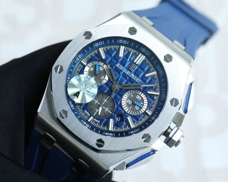 High accuracy AP Watches