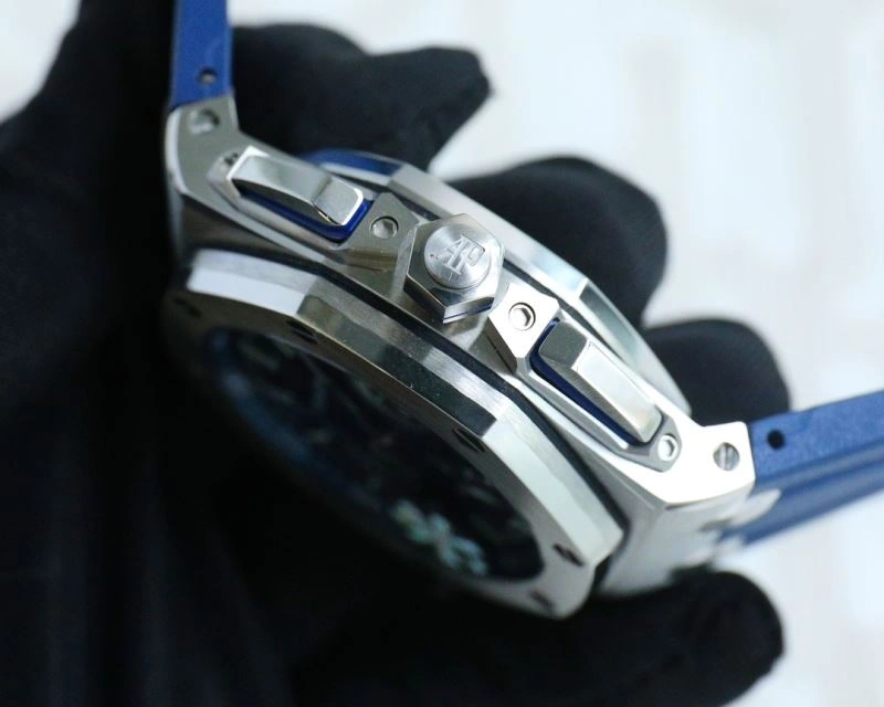 High accuracy AP Watches