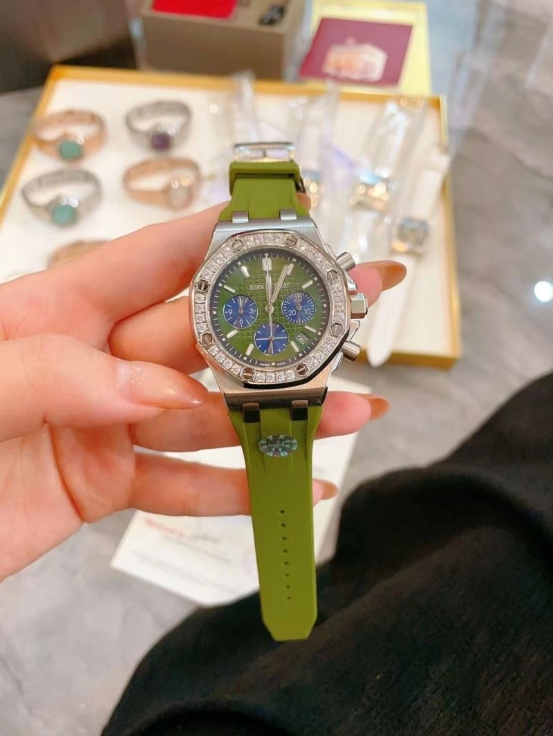 Indistinguishable AP Watches