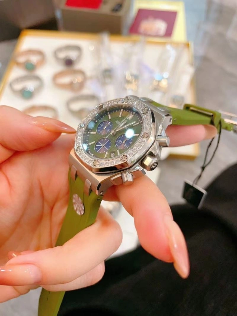 Indistinguishable AP Watches