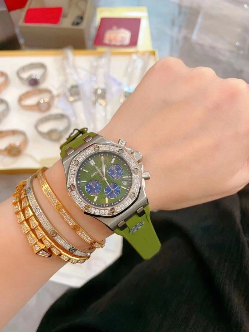 Indistinguishable AP Watches