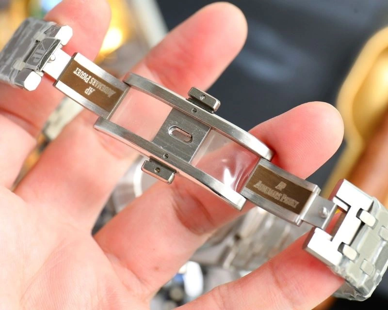 Brand-authenticated AP Watches