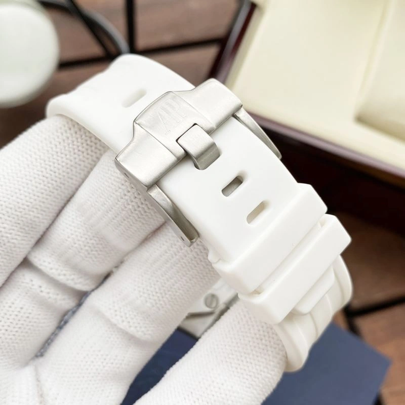 Indistinguishable AP Watches