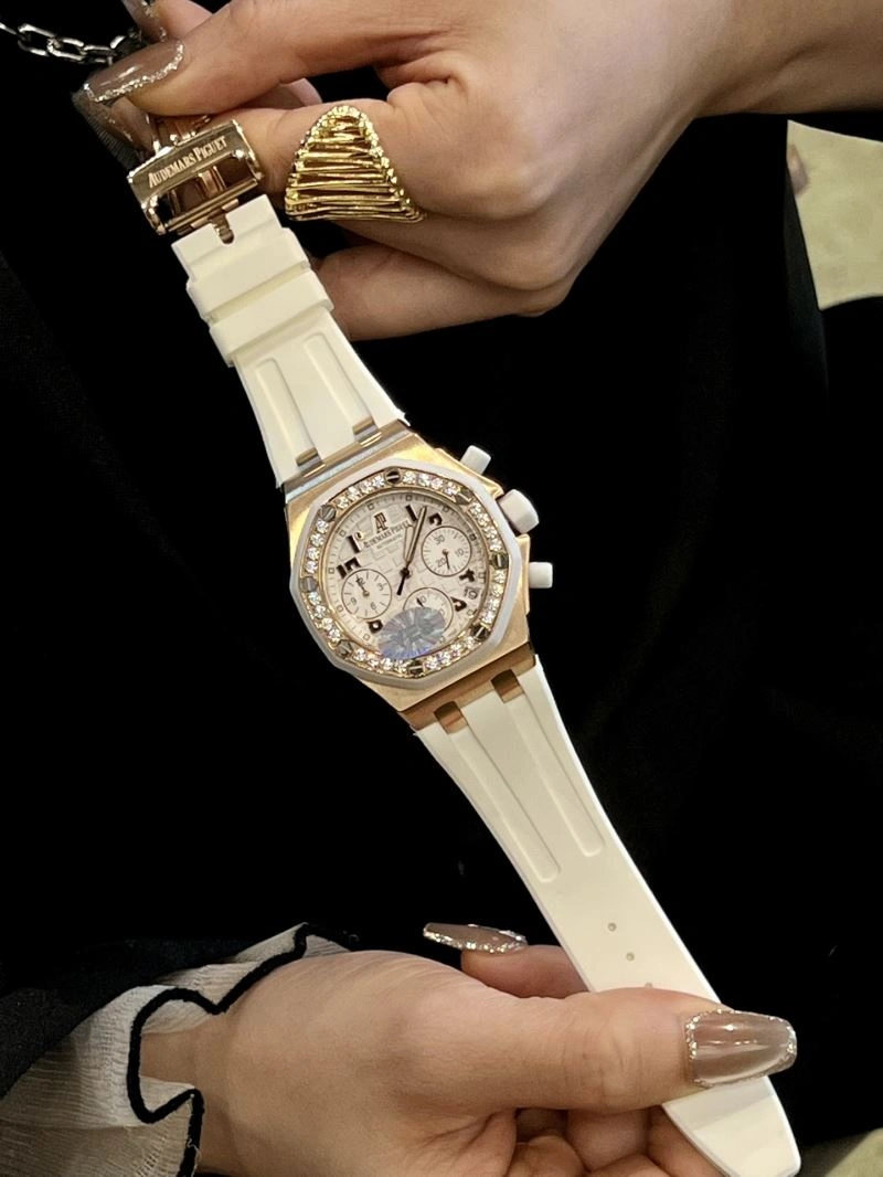 High fidelity AP Watches