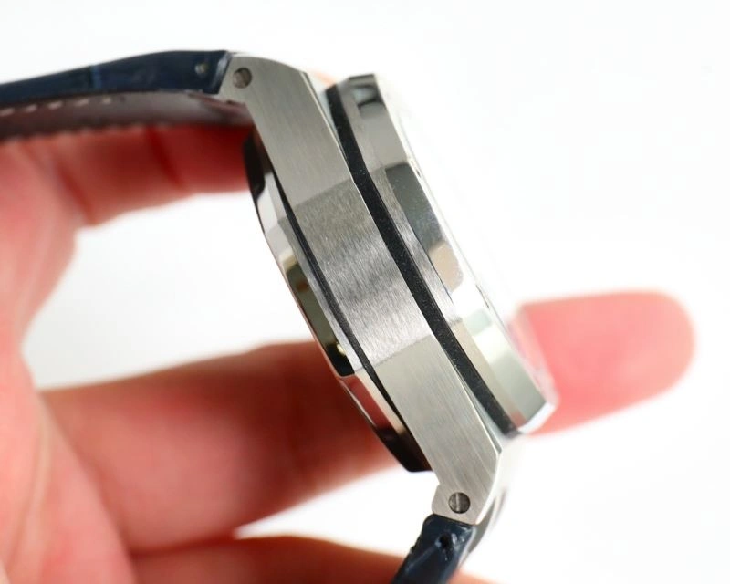 Brand-authenticated AP Watches