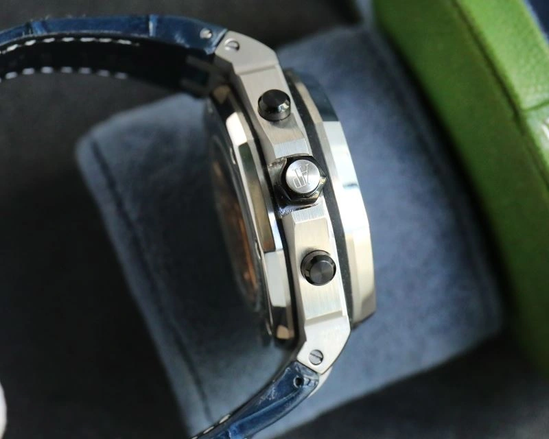 High fidelity AP Watches