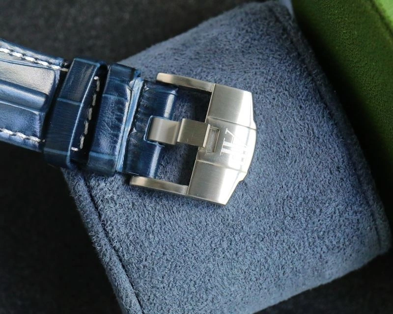 High fidelity AP Watches