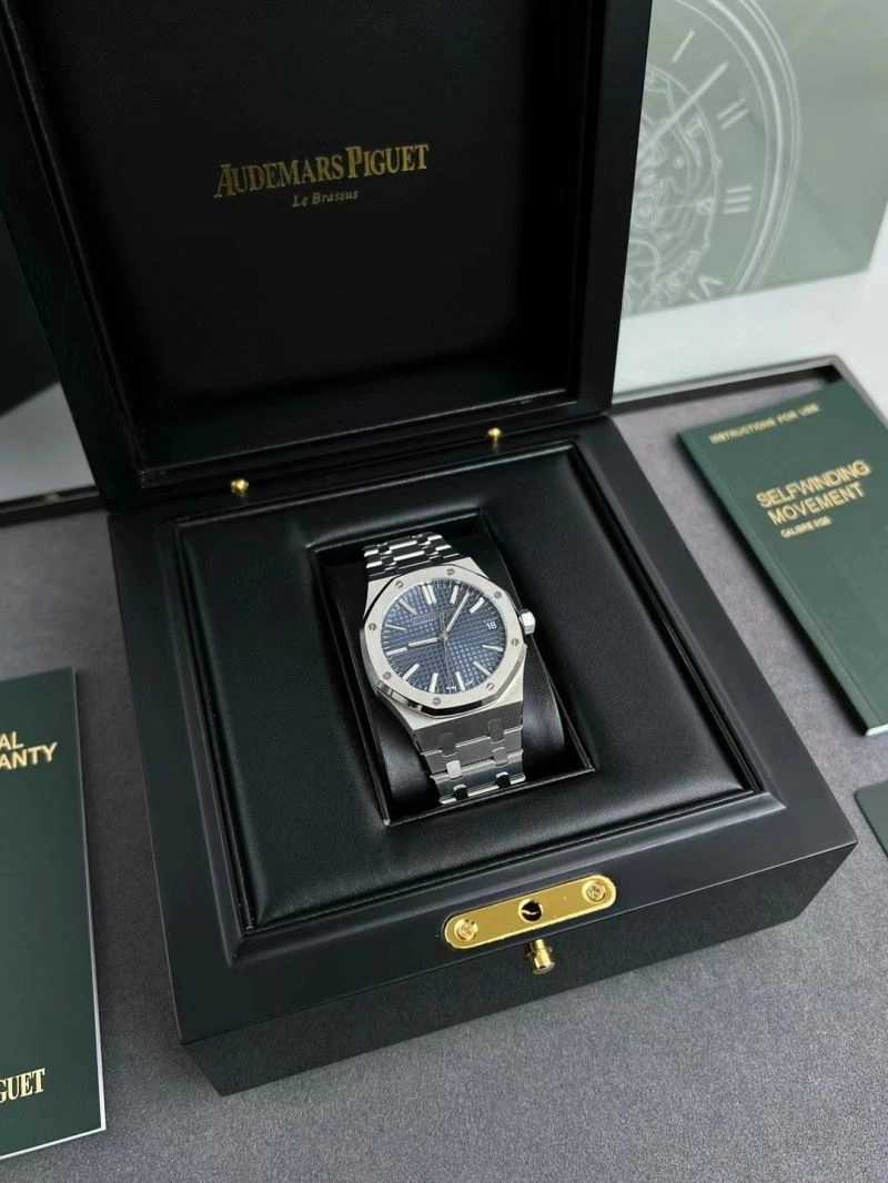 Accurate model AP Watches