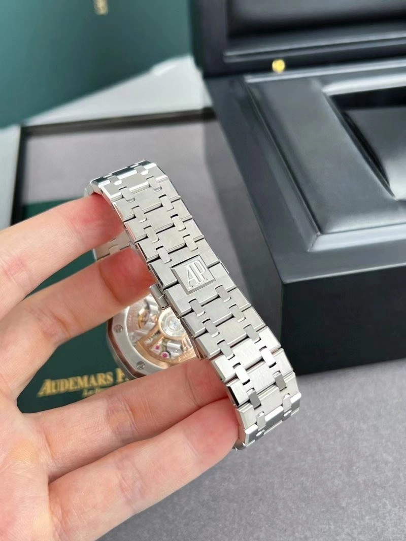 Accurate model AP Watches