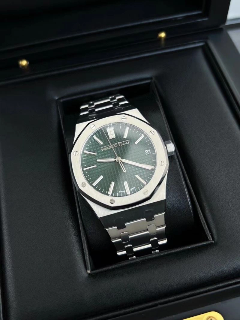 High accuracy AP Watches