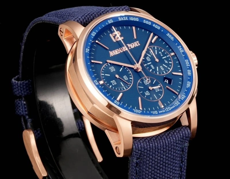 Indistinguishable AP Watches