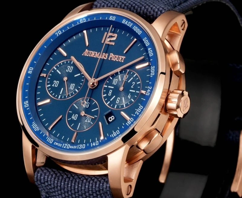 Indistinguishable AP Watches