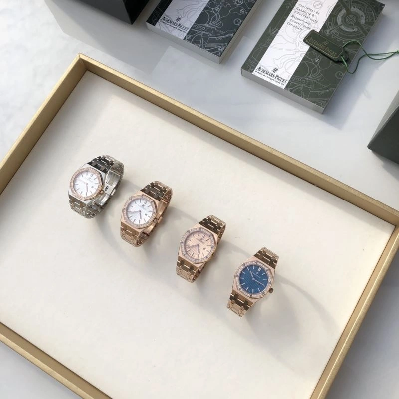 Indistinguishable AP Watches