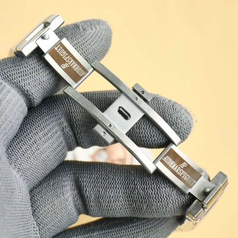 Top mirror AP Watches