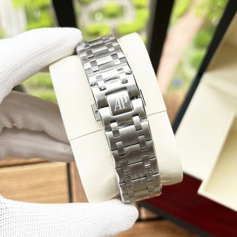 Accurate model AP Watches