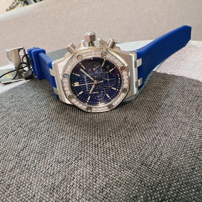 Accurate model AP Watches