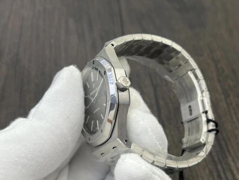 Factory-made AP Watches
