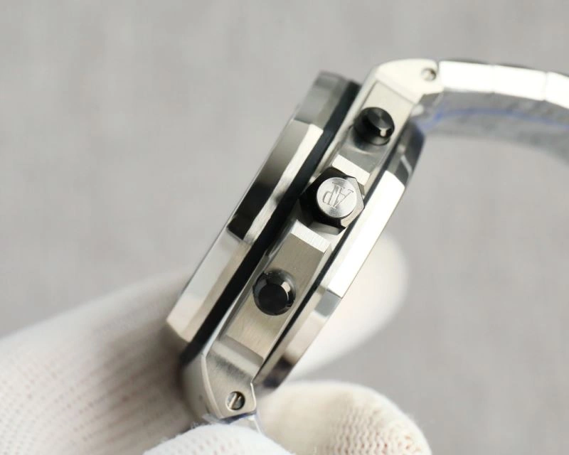 High accuracy AP Watches