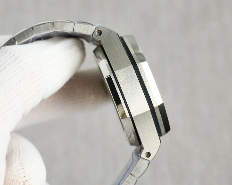 High accuracy AP Watches