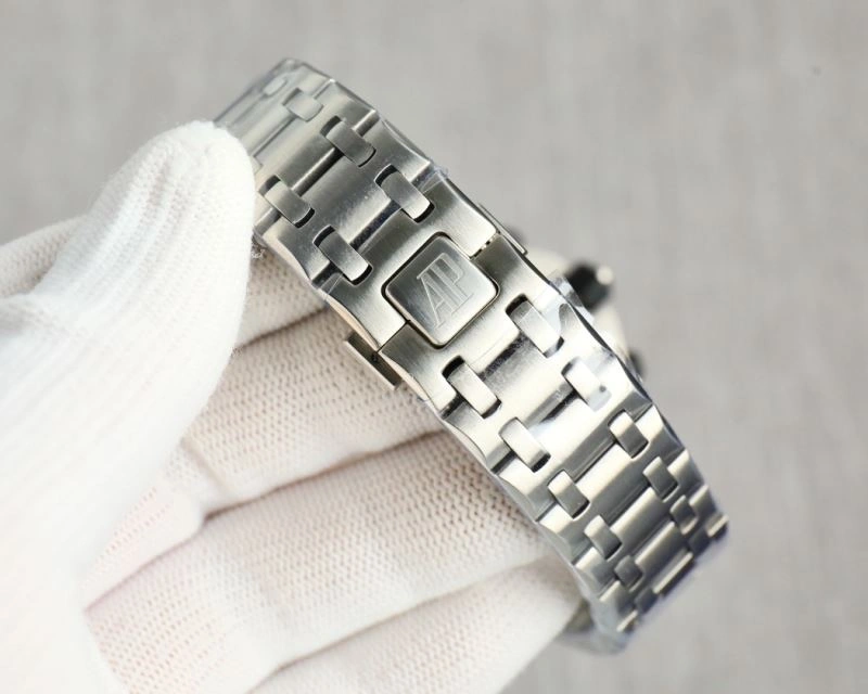High accuracy AP Watches
