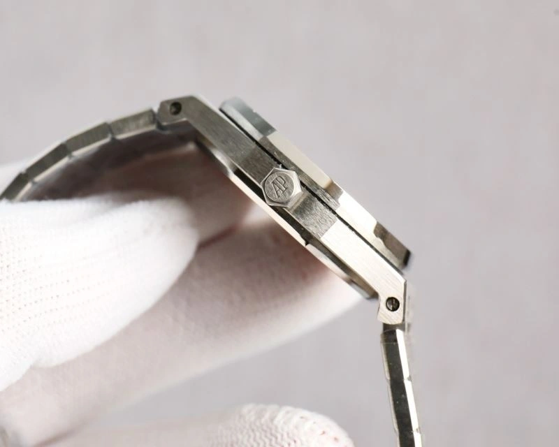 High fidelity AP Watches