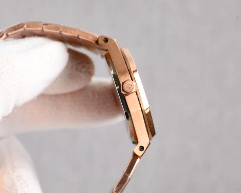 High accuracy AP Watches