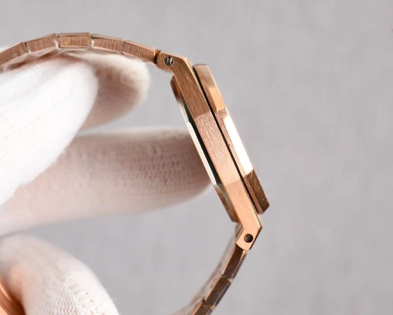 High accuracy AP Watches