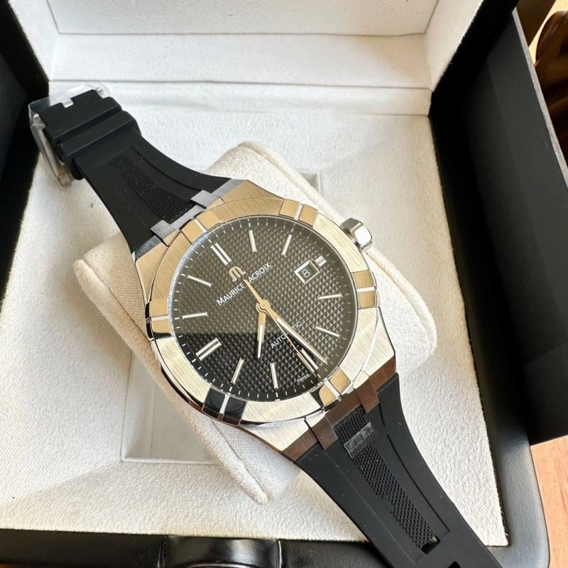 Accurate model AP Watches